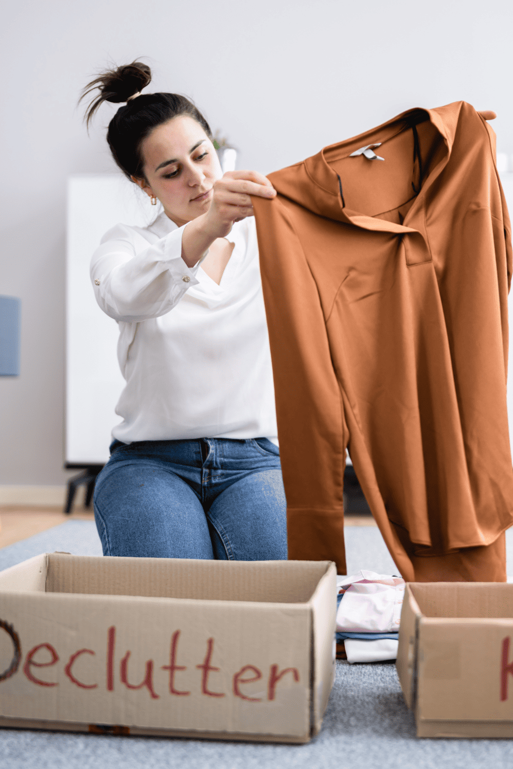 How To Declutter When It’s Hard To Let Things Go - Growing in Time